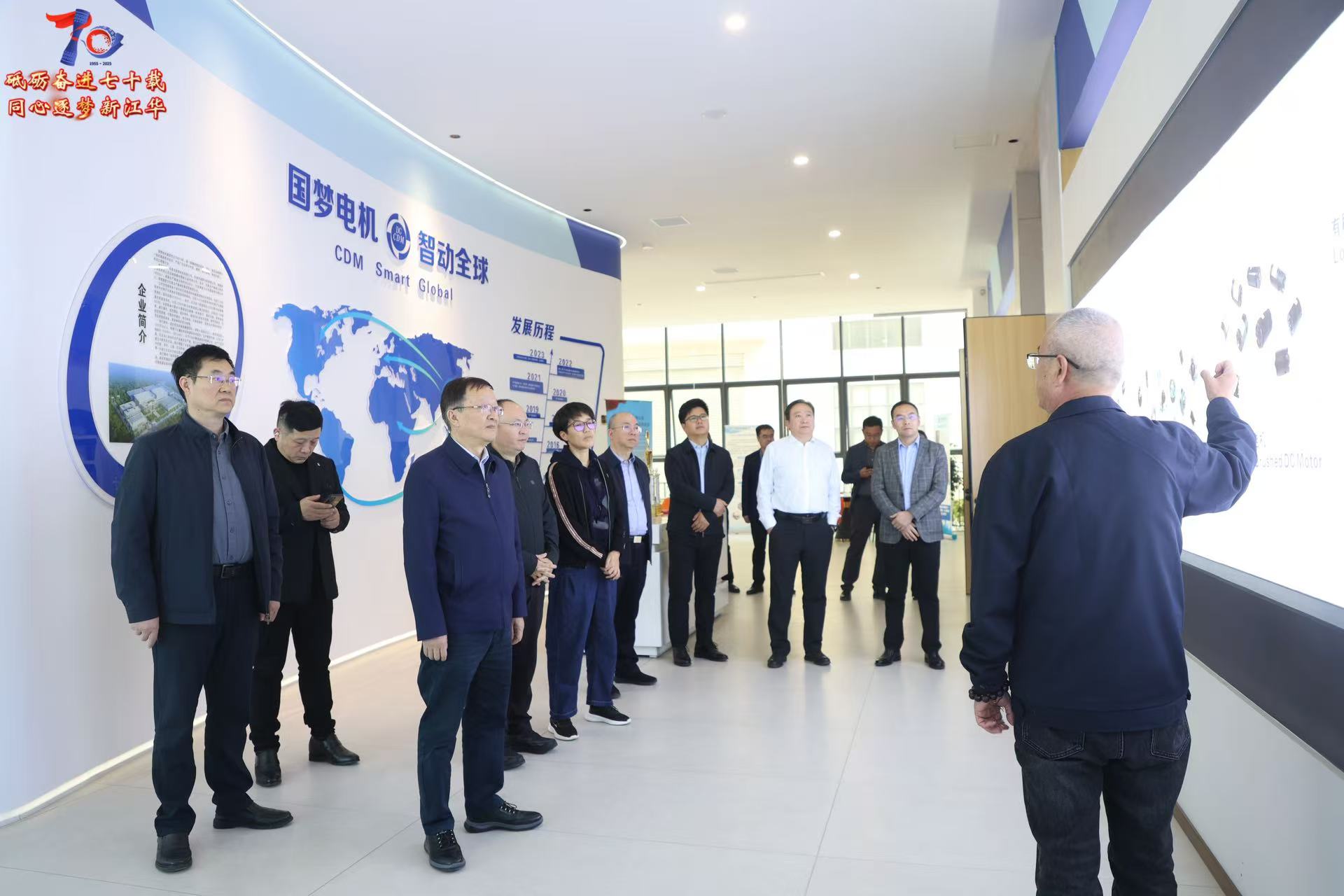 中南大学党委书记易红带队来江华考察调研-中南大学新闻网门户网站